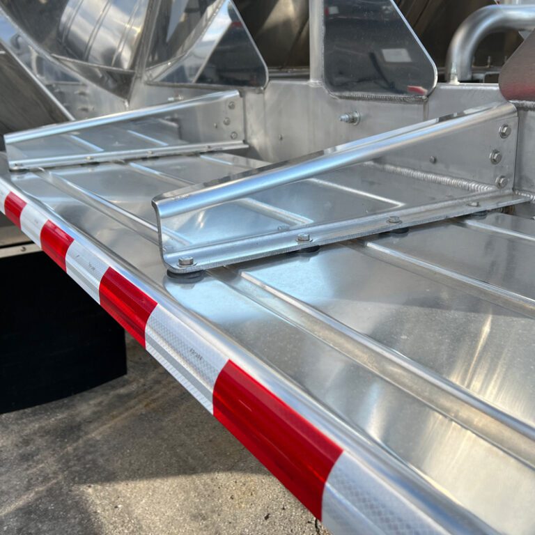 Front Aluminum & Stainless Steel Fender - Kraft Tank Online Parts Store